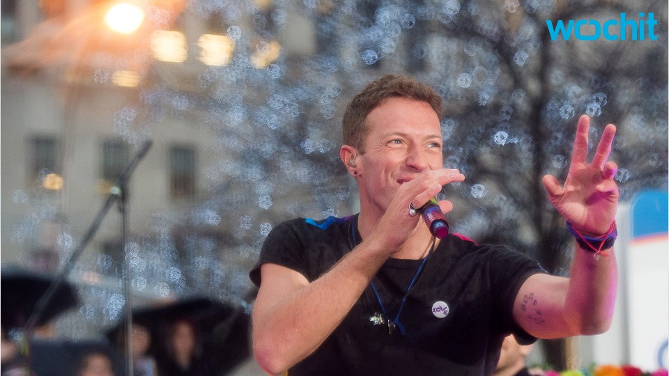 VIDEO : Coldplay Brave the Rain for Brilliant 'Today' Show Performance ...