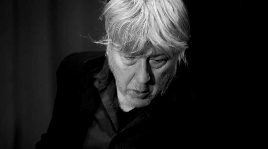 ️ Le chanteur Arno est décédé après un long combat contre le cancer: il ...