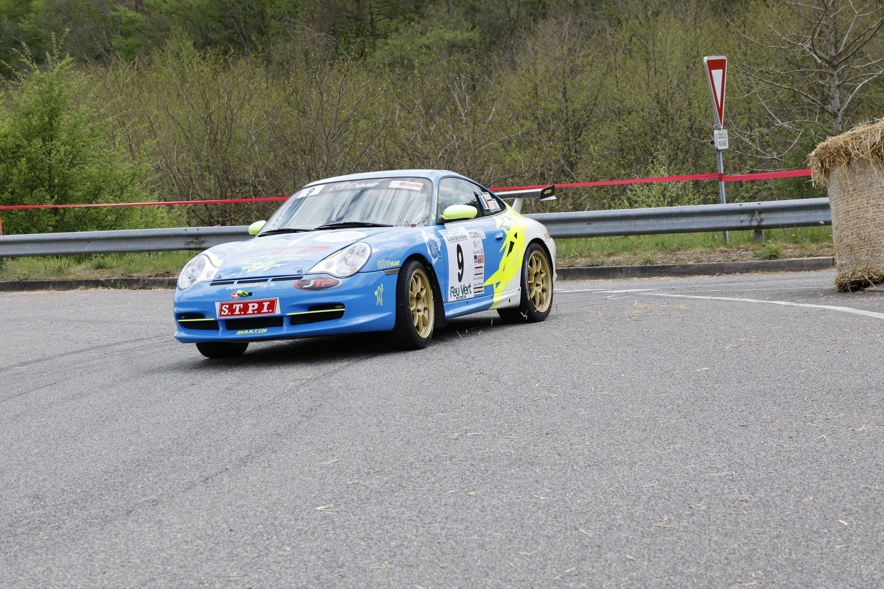 50e rallye de la Luronne : les concurrents en action dans la spéciale ...