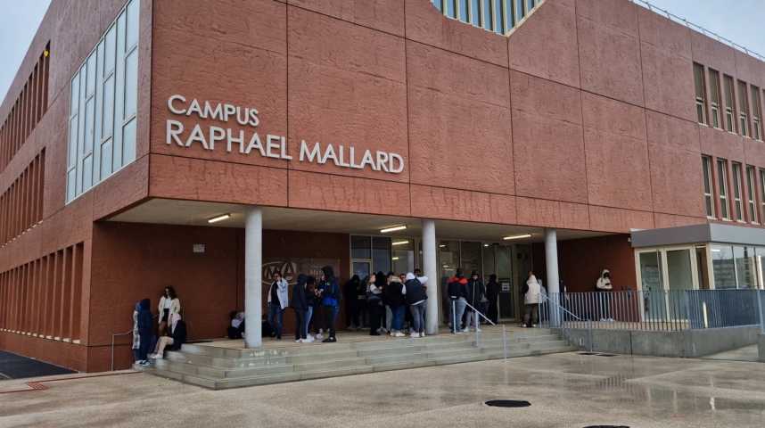 Vidéos : Le Havre. Le nouveau Campus Raphaël Mallard dispose des ...