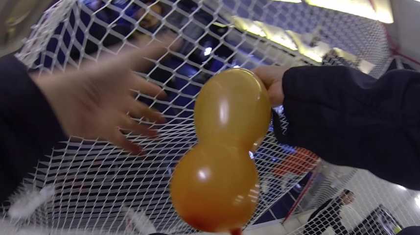 Peut-on se déplacer à la simple force de son souffle ou d'un ballon en ...