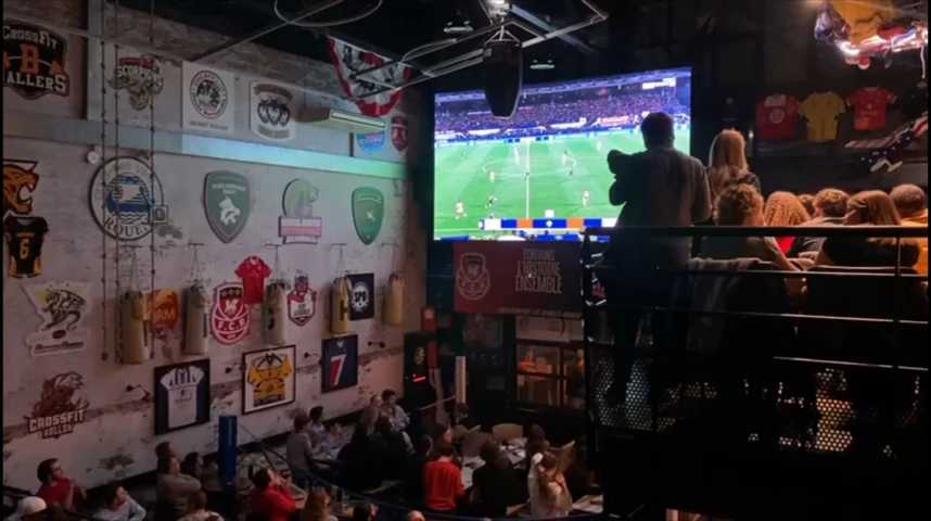 Vidéos : Au Novick’s stadium de Rouen, les supporters du FCR se massent ...