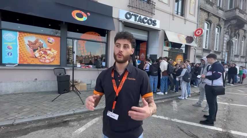 ️ Une file de plusieurs… dizaines de mètres pour l’ouverture du « O ...