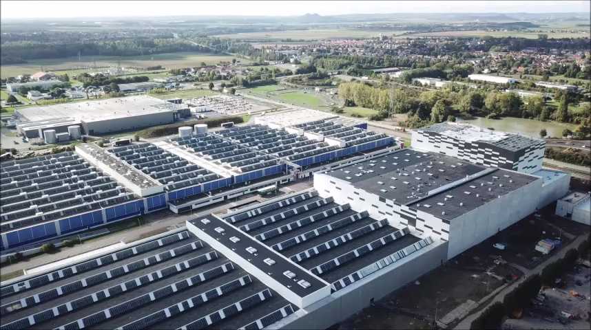 Douvrin : le chantier de la gigafactory d'ACC vu du ciel - La Voix du ...