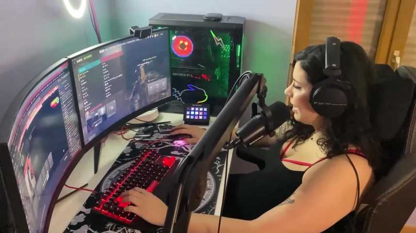 Vidéos : Queen AceOne streameuse de Bogny-sur-Meuse - L'union