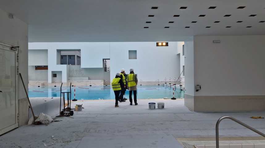 Vidéos : Le Havre. Six mois de travaux aux Bains des docks un chantier ...