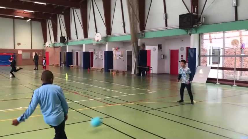 Vidéos : Immersion au stage de football d'Harly Quentin Sport ...