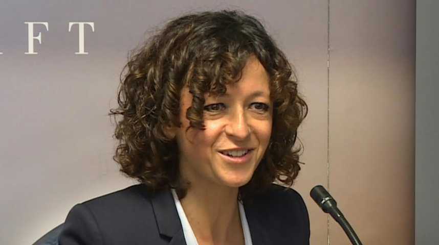 La Française Emmanuelle Charpentier "très émue" de recevoir le Nobel de ...