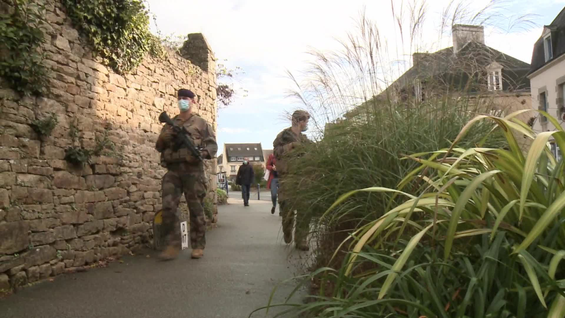 Terrorisme : un détachement militaire en mission Sentinelle dans le ...