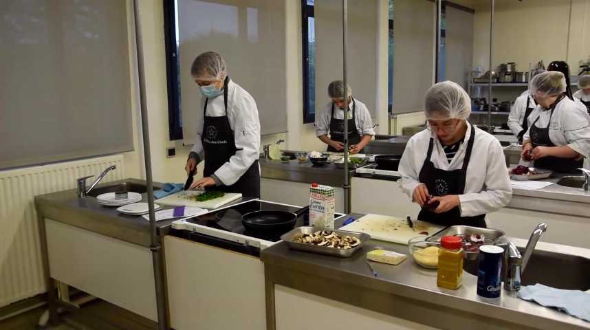 Vidéos : Dernier tour aux fourneaux pour la brigade culinaire du ...