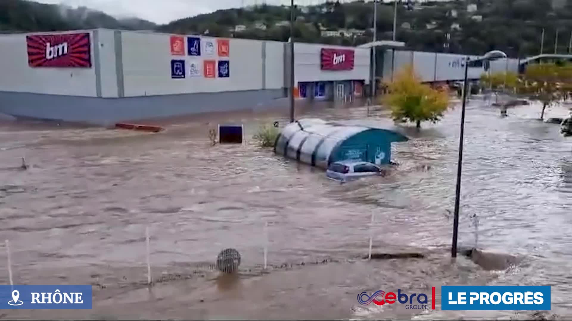 Les images impressionnantes des inondations et crues historiques du 17 ...