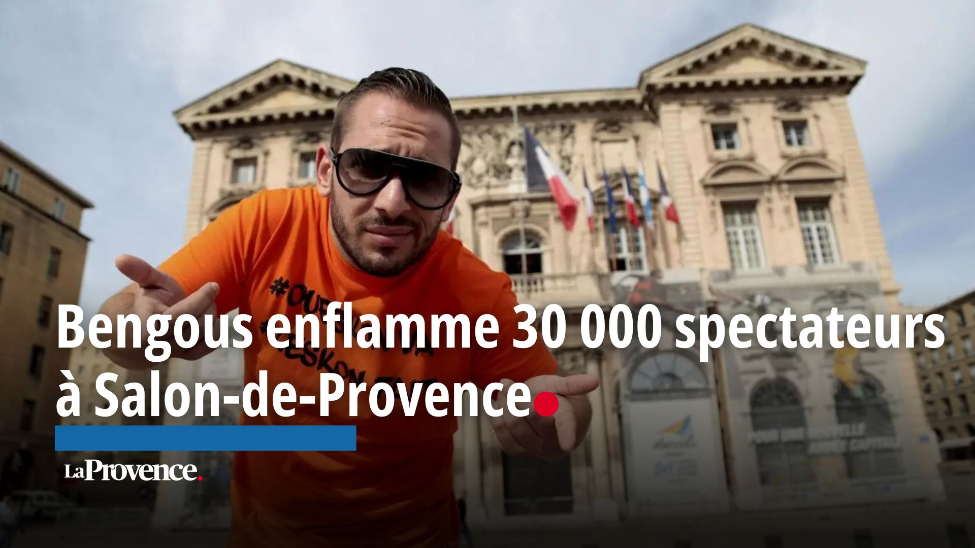 Vidéo - Bengous enflamme 30 000 spectateurs à Salon-de-Provence