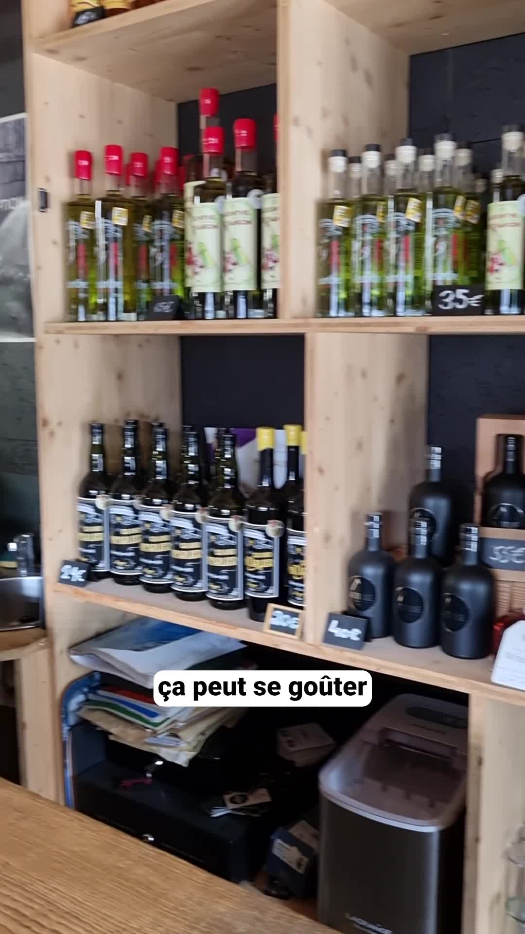 "L'absinthe, un apéritif qui peut se boire de plusieurs manières"