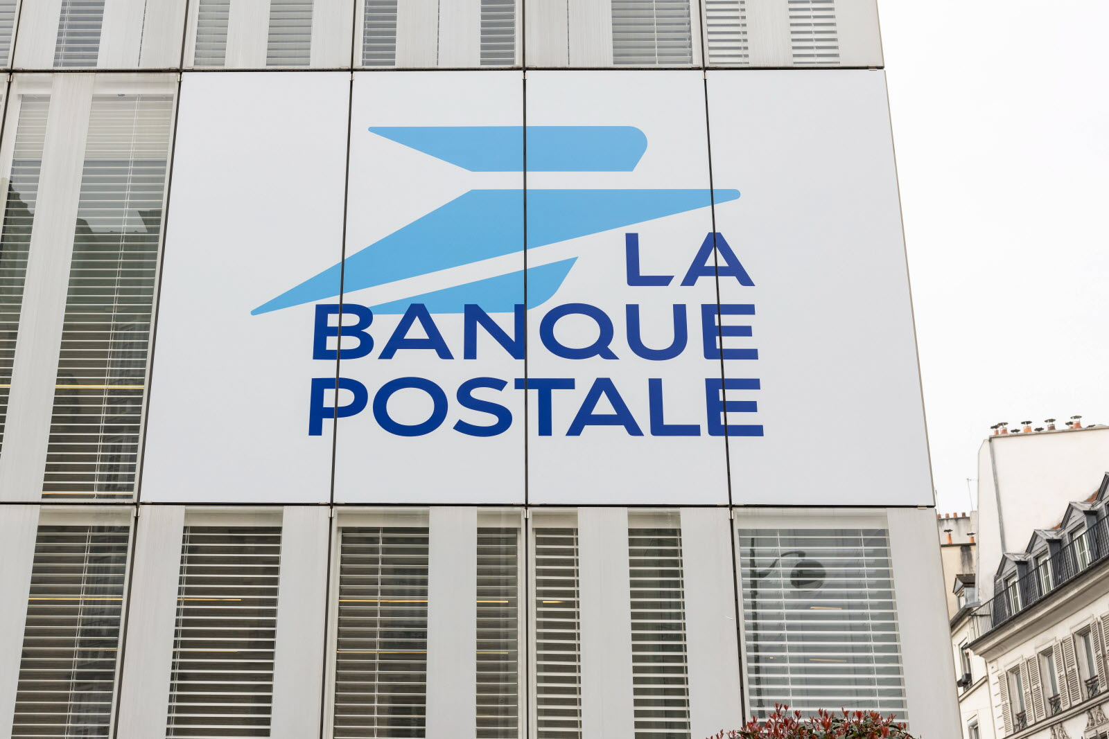 La Poste victime d’une cyberattaque perturbant la distribution des colis